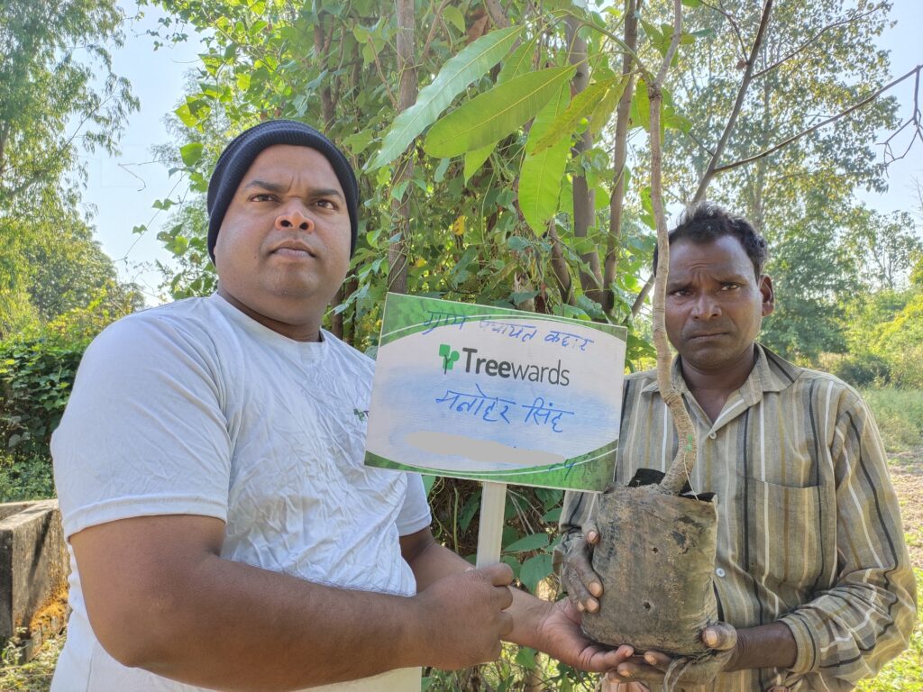 Tree Plantation Drive Story 62-How Treewards helped Manohar Singh